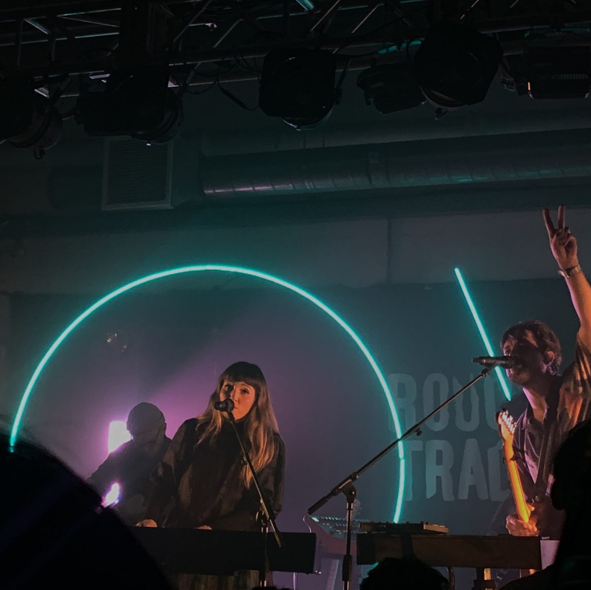 Oh Wonder Concert Photos | Concert Archives