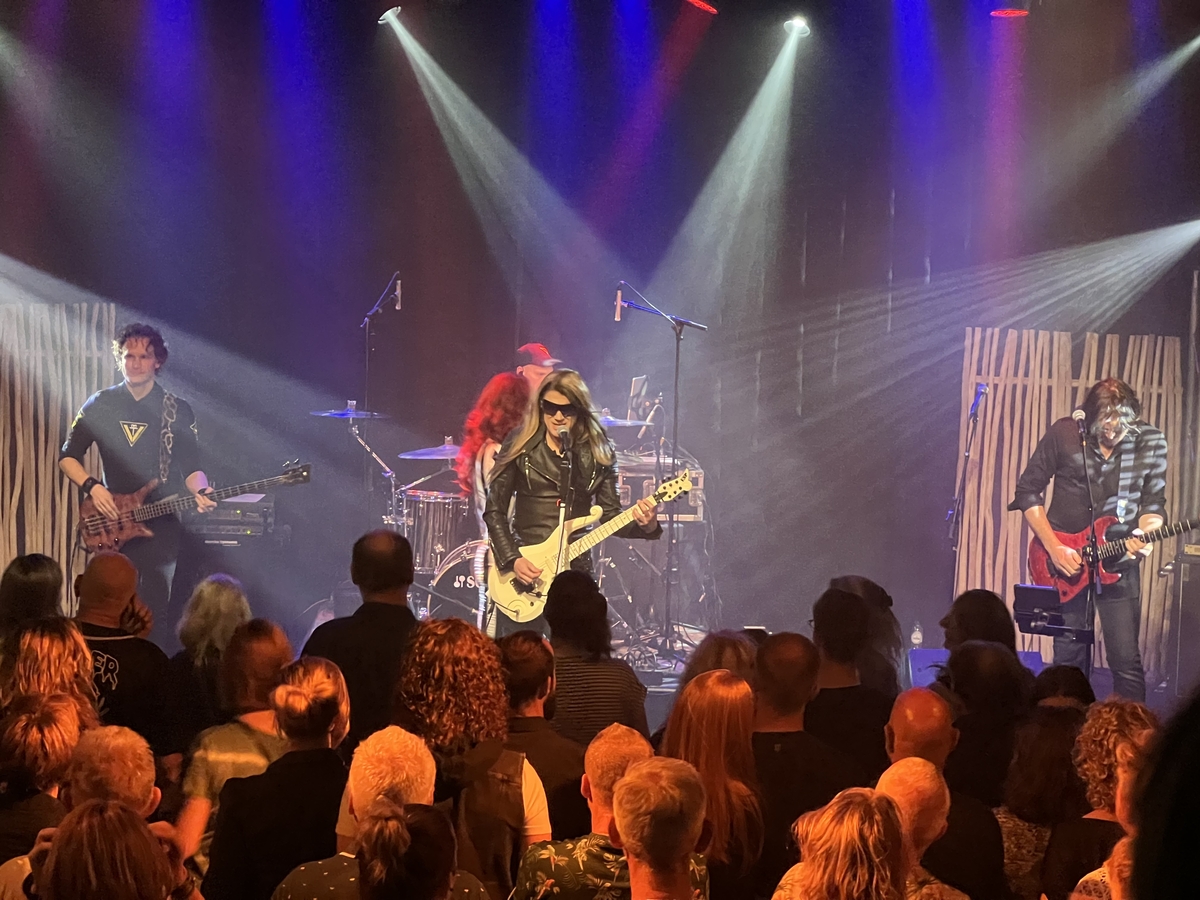 Robby Valentine Concert & Tour History | Concert Archives