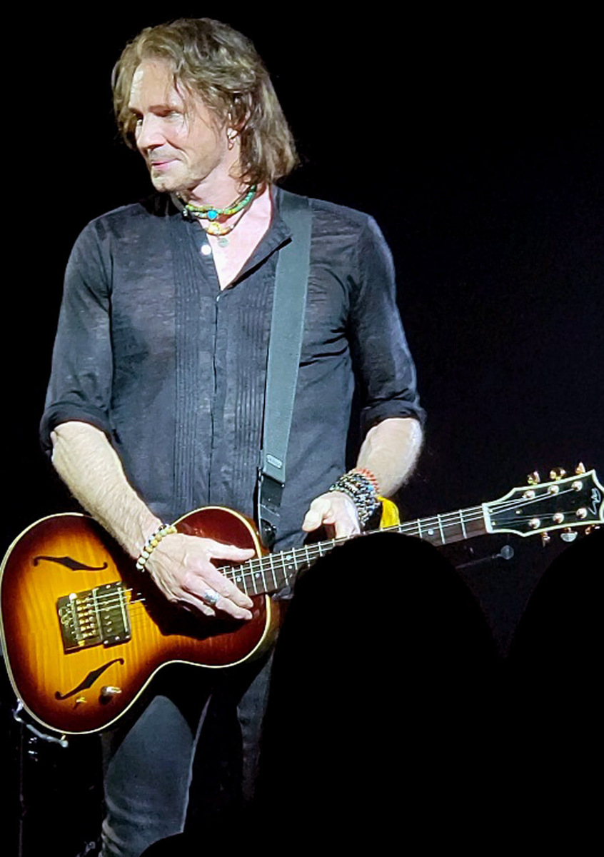 Men At Work Concert & Tour History (Updated for 2023) | Concert Archives