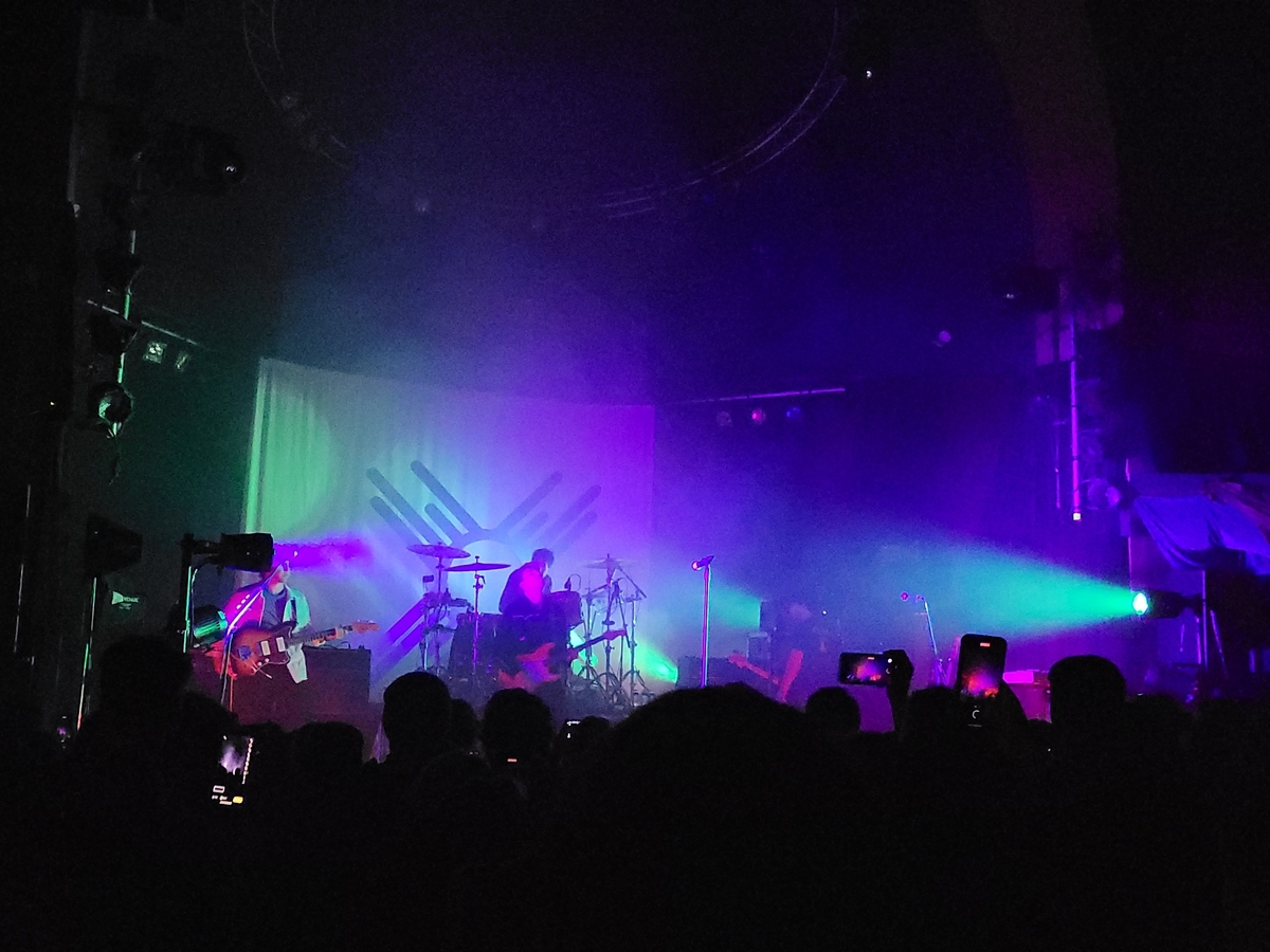 Oct 18, 2022: Bad Suns / Quarters of Change / Last Dinosaurs at Mr ...