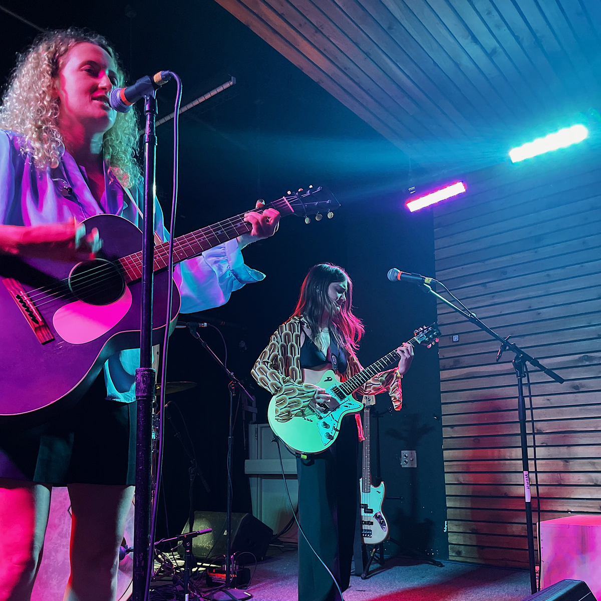 Carly Bannister Concert & Tour History (Updated for 2025 - 2026 ...