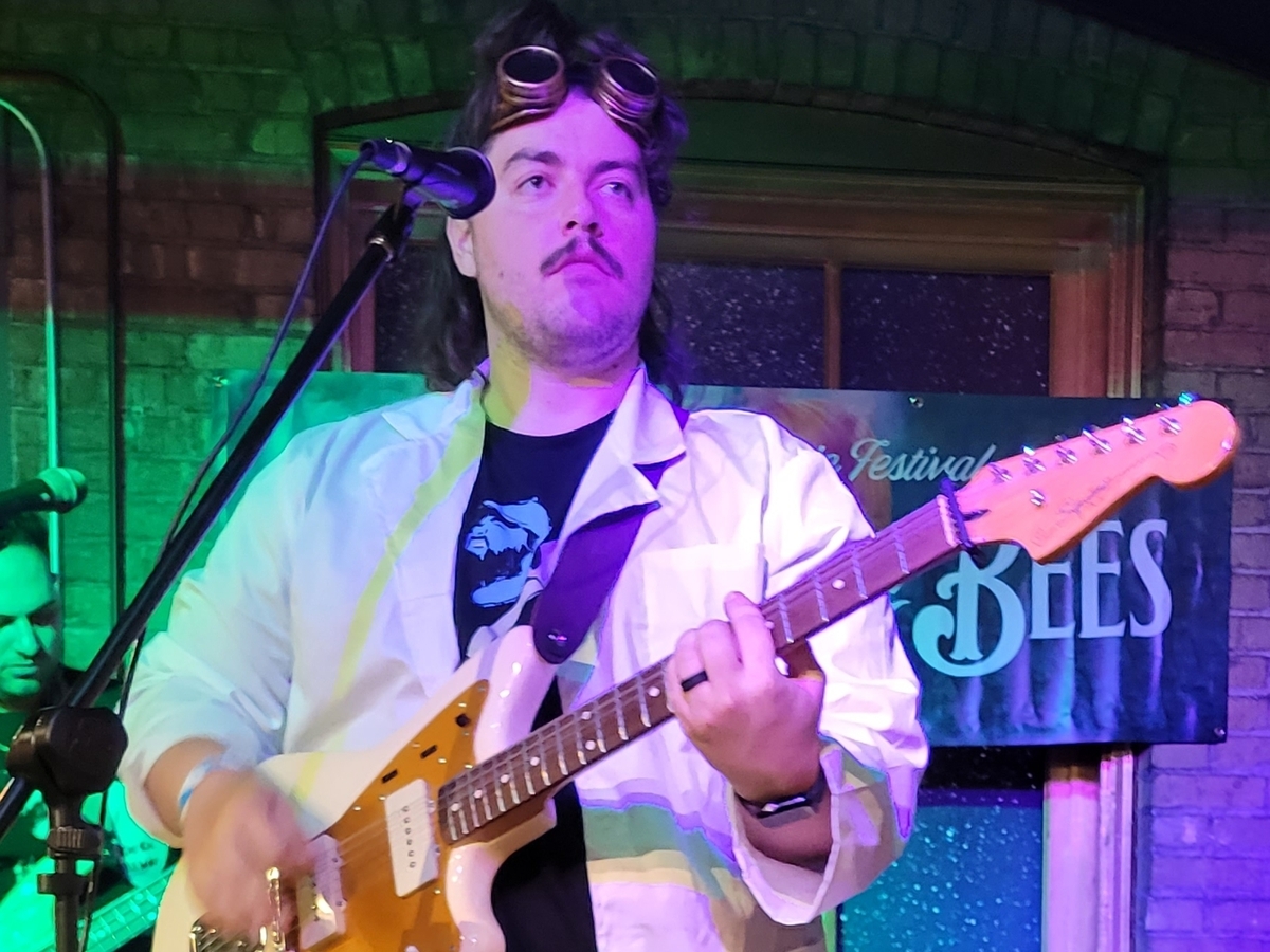 Trey Warner Concert & Tour History | Concert Archives