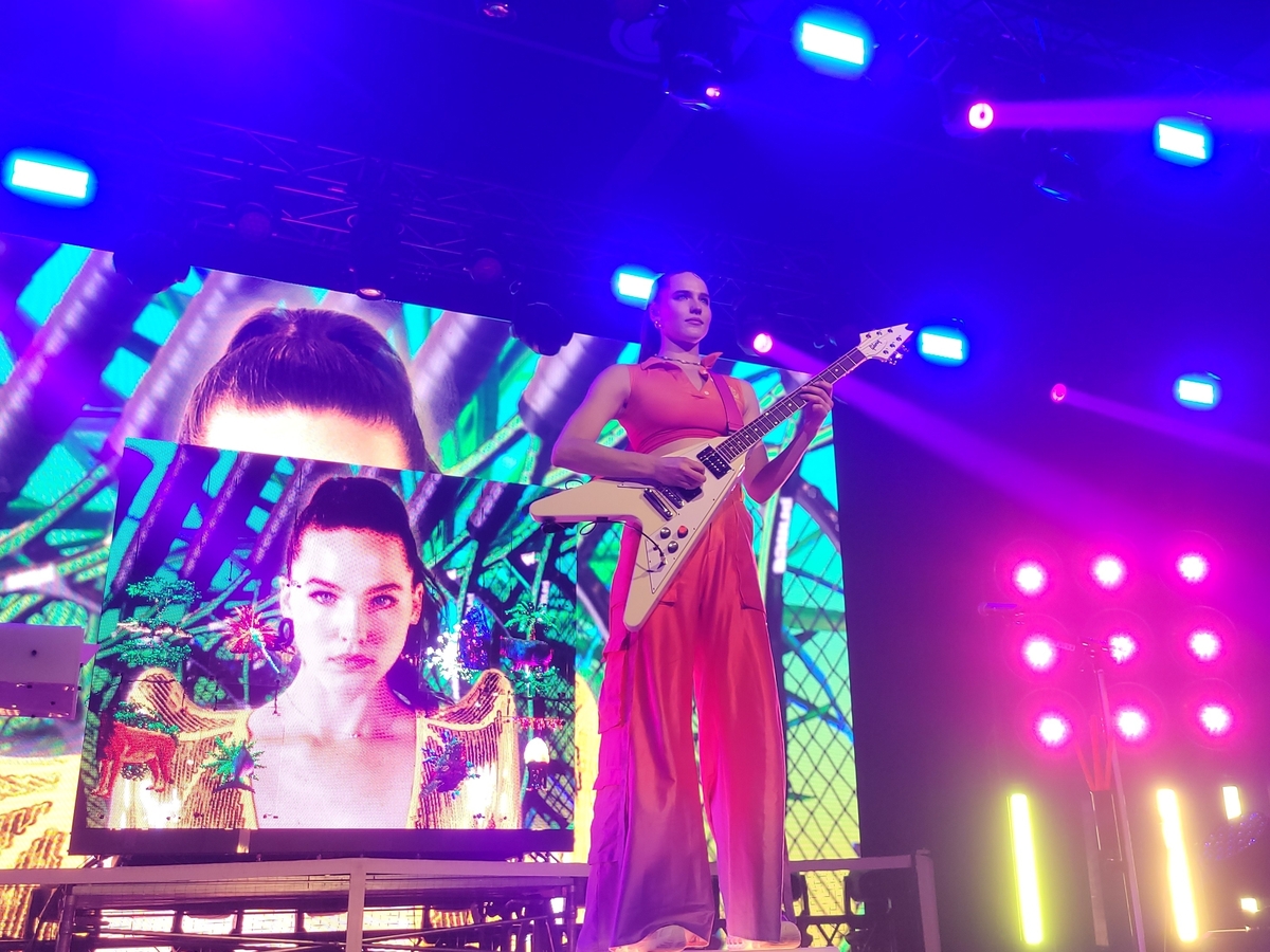 Mary Droppinz Concert & Tour History (Updated for 2024) | Concert Archives