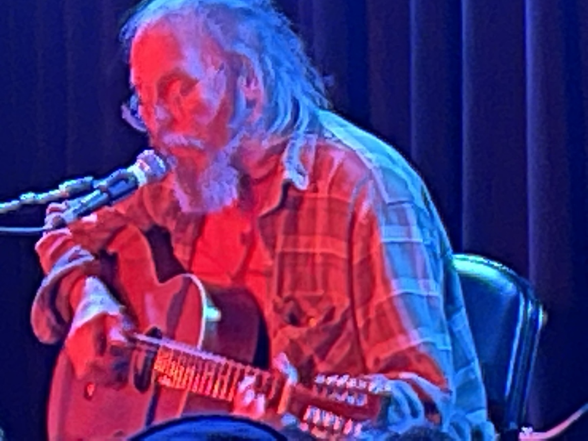 Charlie Parr Concert & Tour History (Updated for 2024) | Concert Archives