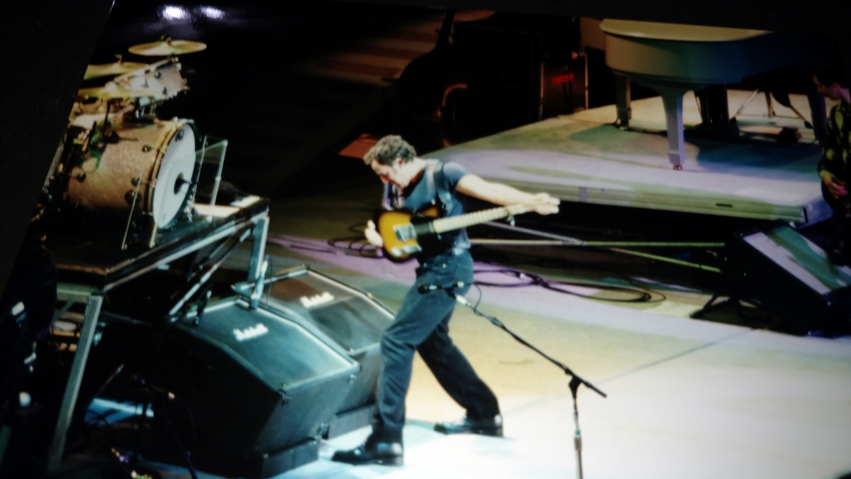 Bruce Springsteen's 2000 Concert & Tour History | Concert Archives