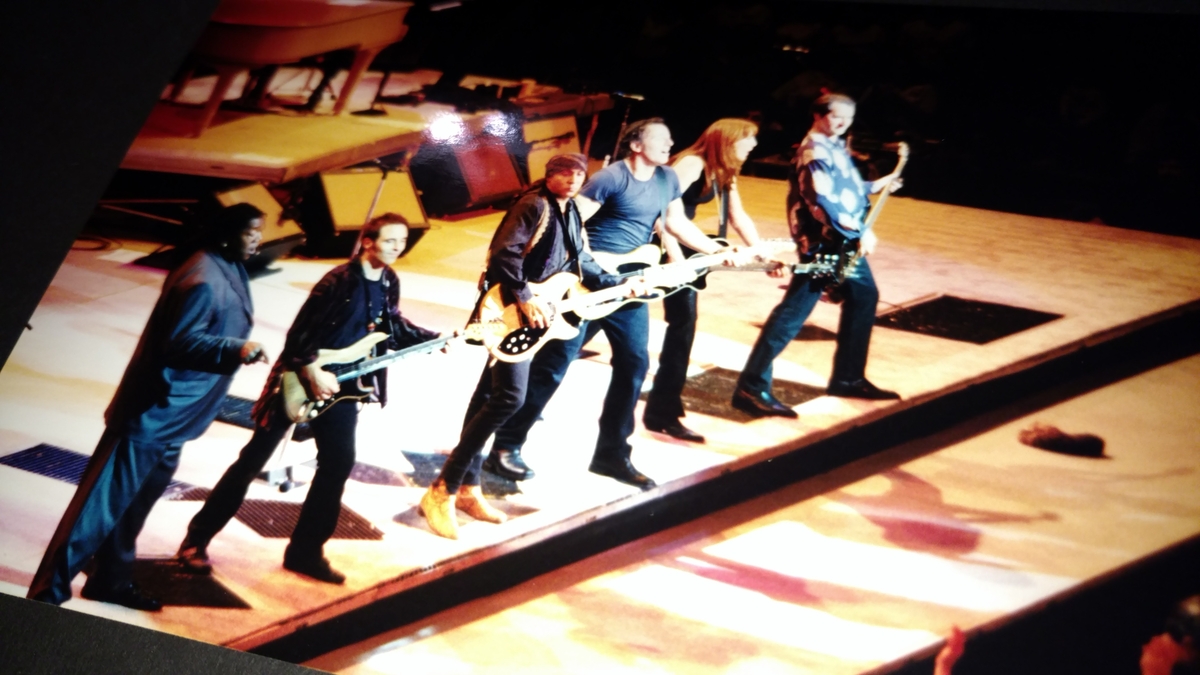 Bruce Springsteen's 2000 Concert & Tour History | Concert Archives