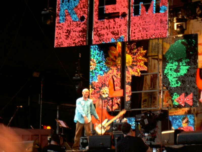 Jul 19, 2003: R.E.M. at Bowling Green Wiesbaden, Hesse, Germany ...