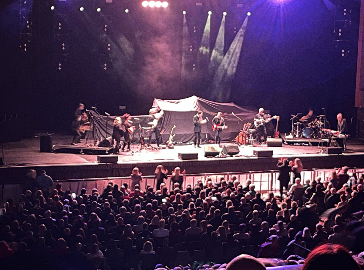 Shakin' Stevens Concert & Tour History | Concert Archives