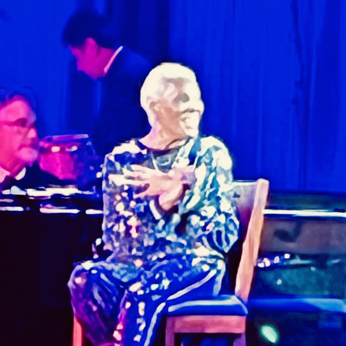 Dec 03, 2022: Dionne Warwick at The BlueNote Honolulu, Hawaii, United ...
