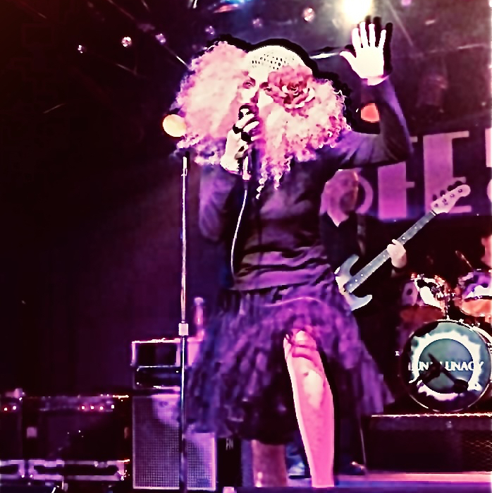 Smashed Idols Concert & Tour History | Concert Archives