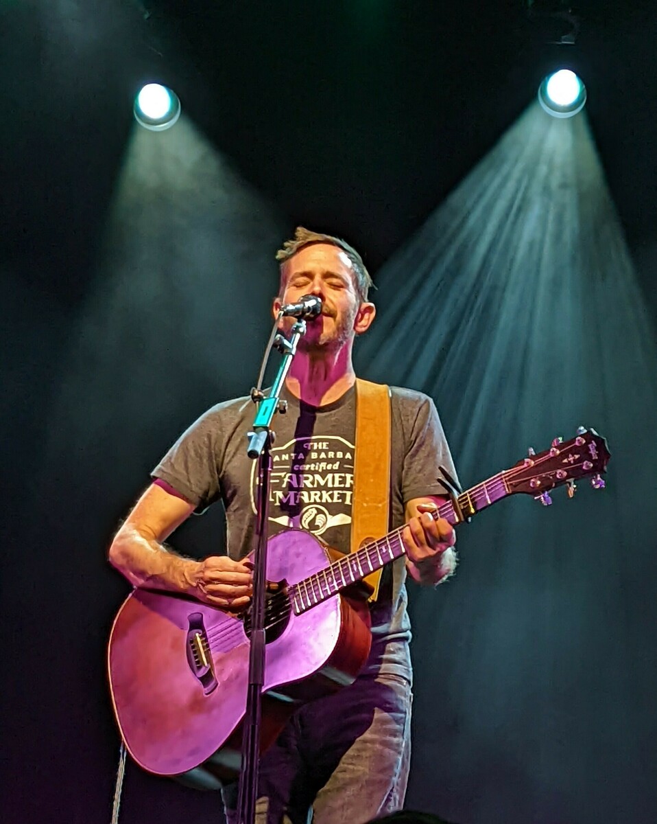 Chris Barron Concert Photos | Concert Archives