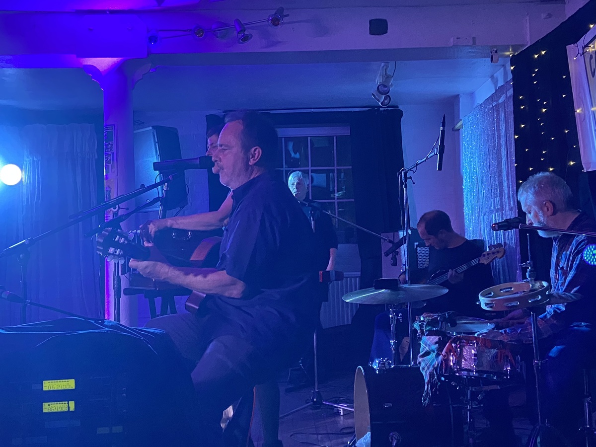 Sep 10, 2021: The Catenary Wires / European Sun / Pete Astor at The ...