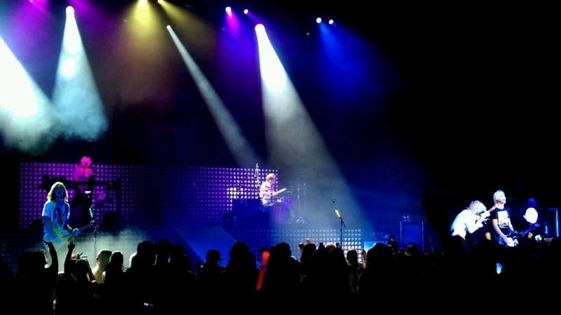 Jason Whiteside Concert & Tour History | Concert Archives