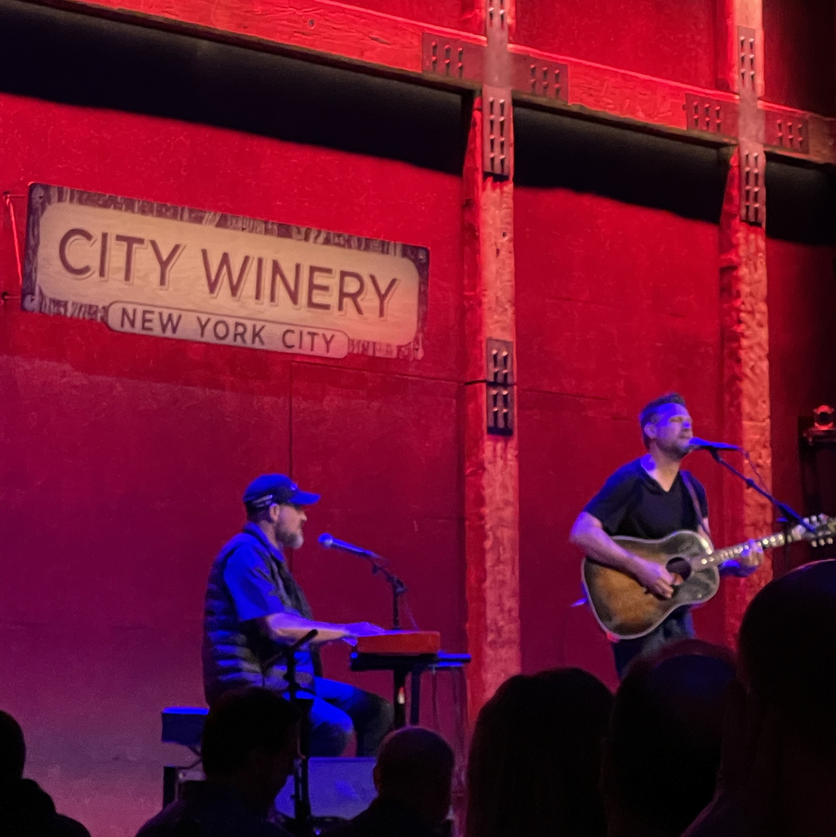 Glenn Phillips Concert Photos | Concert Archives