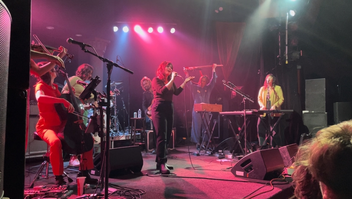 Angel Olsen & The Big Time Band Concert & Tour History | Concert Archives