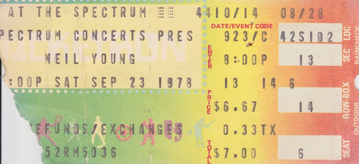 Neil Young Concert & Tour History | Concert Archives