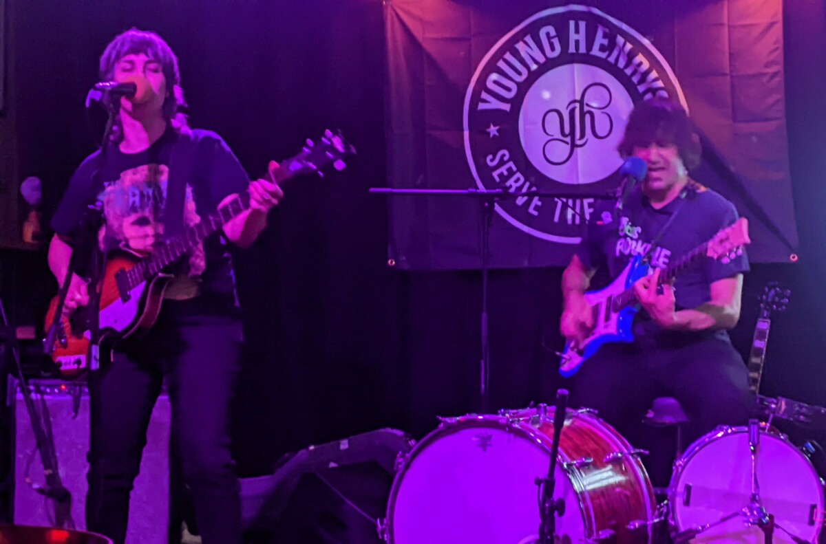 Thee Cha Cha Chas Concert & Tour History (Updated for 2025) | Concert ...