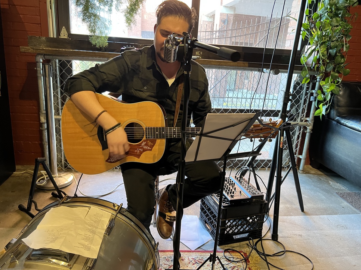 Steve Roberts Concert & Tour History | Concert Archives