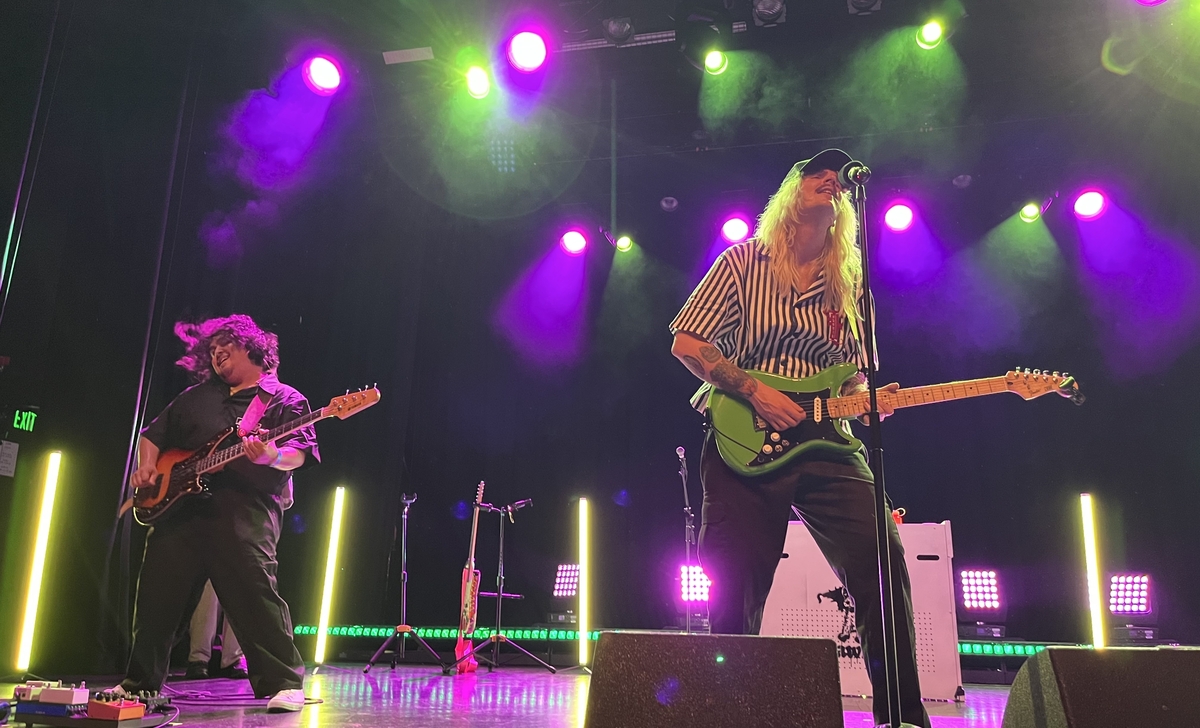 devon again Concert & Tour History (Updated for 2023) | Concert Archives