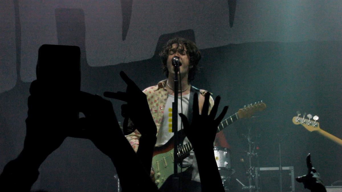 Mar 14, 2023: Inhaler / Sun Room at 9:30 Club Washington, D.C., United ...