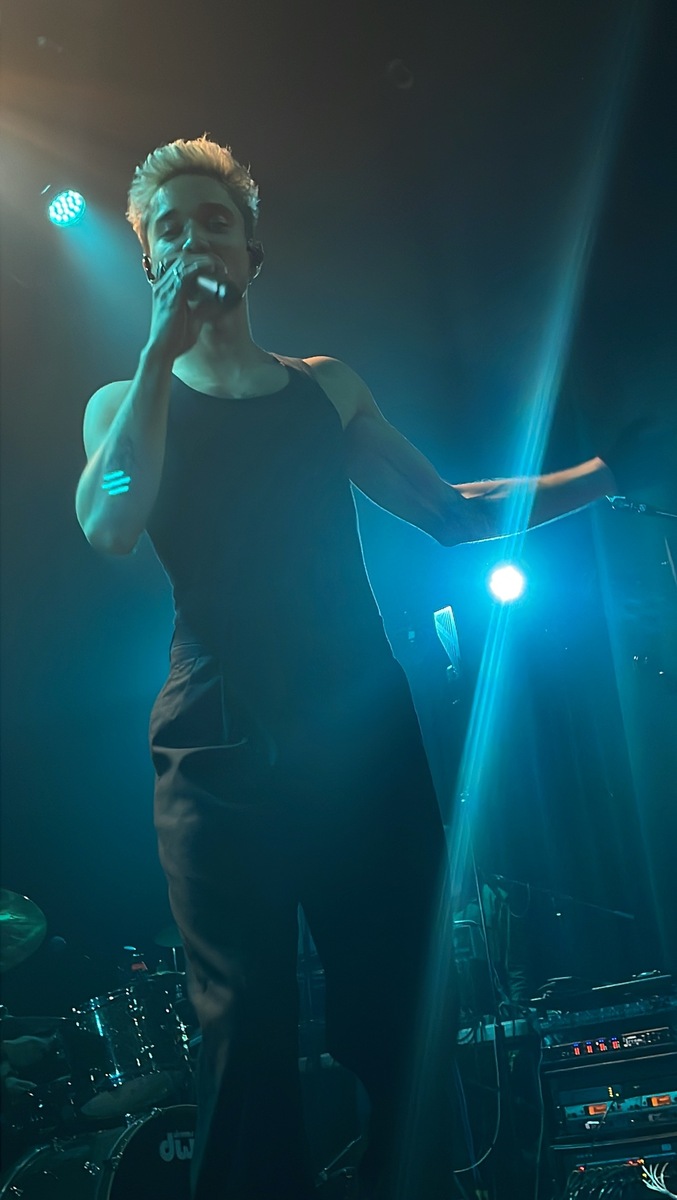 Alex Warren Concert & Tour History (Updated for 2024) | Concert Archives