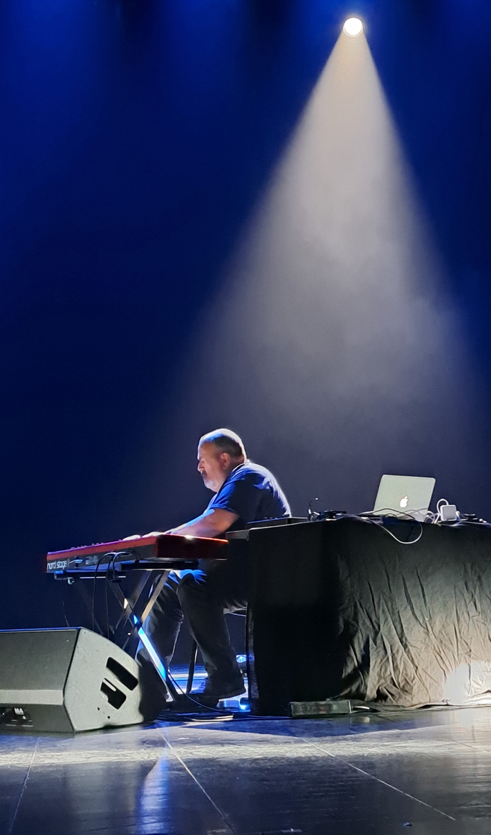 Florence Cats Concert & Tour History | Concert Archives