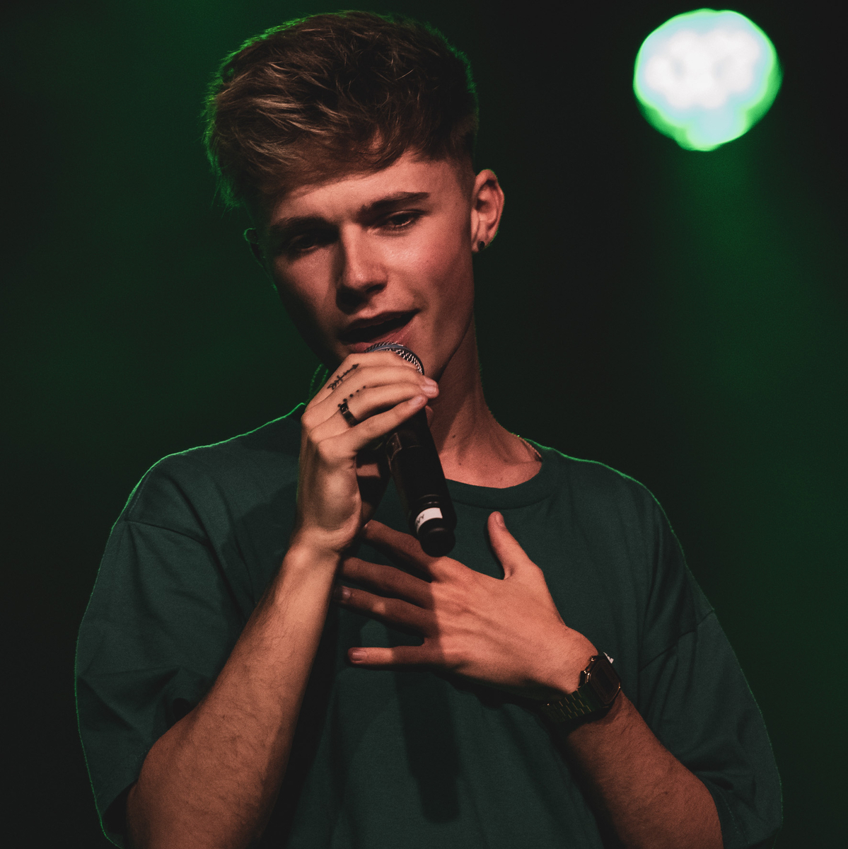 Chris Burton Concert & Tour History | Concert Archives
