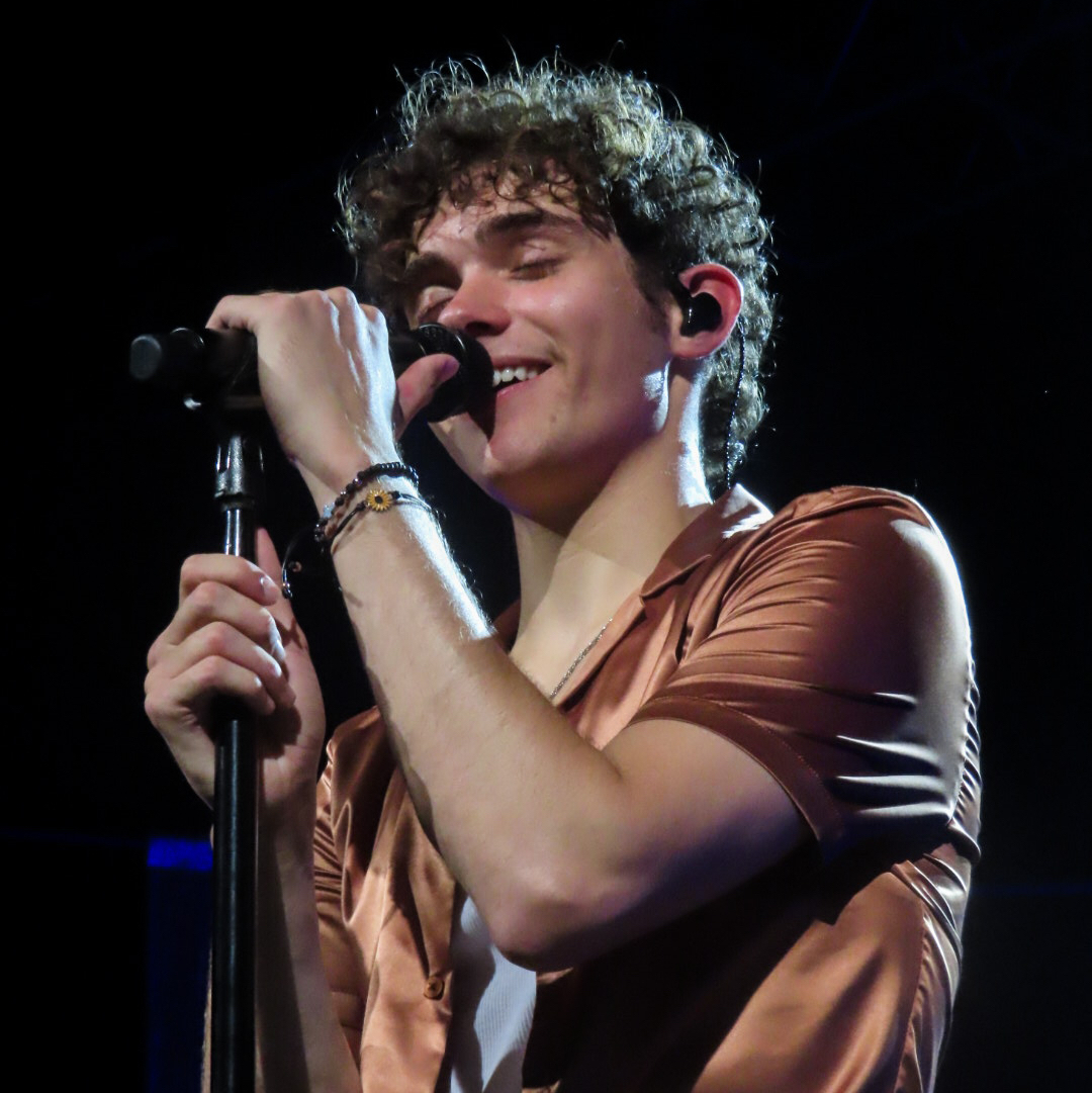 Apr 03, 2023: Joshua Bassett / Lindsey Lomis / Jenna Raine at House of ...