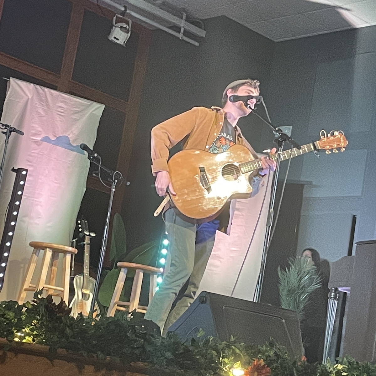 Jess Ray Concert & Tour History | Concert Archives