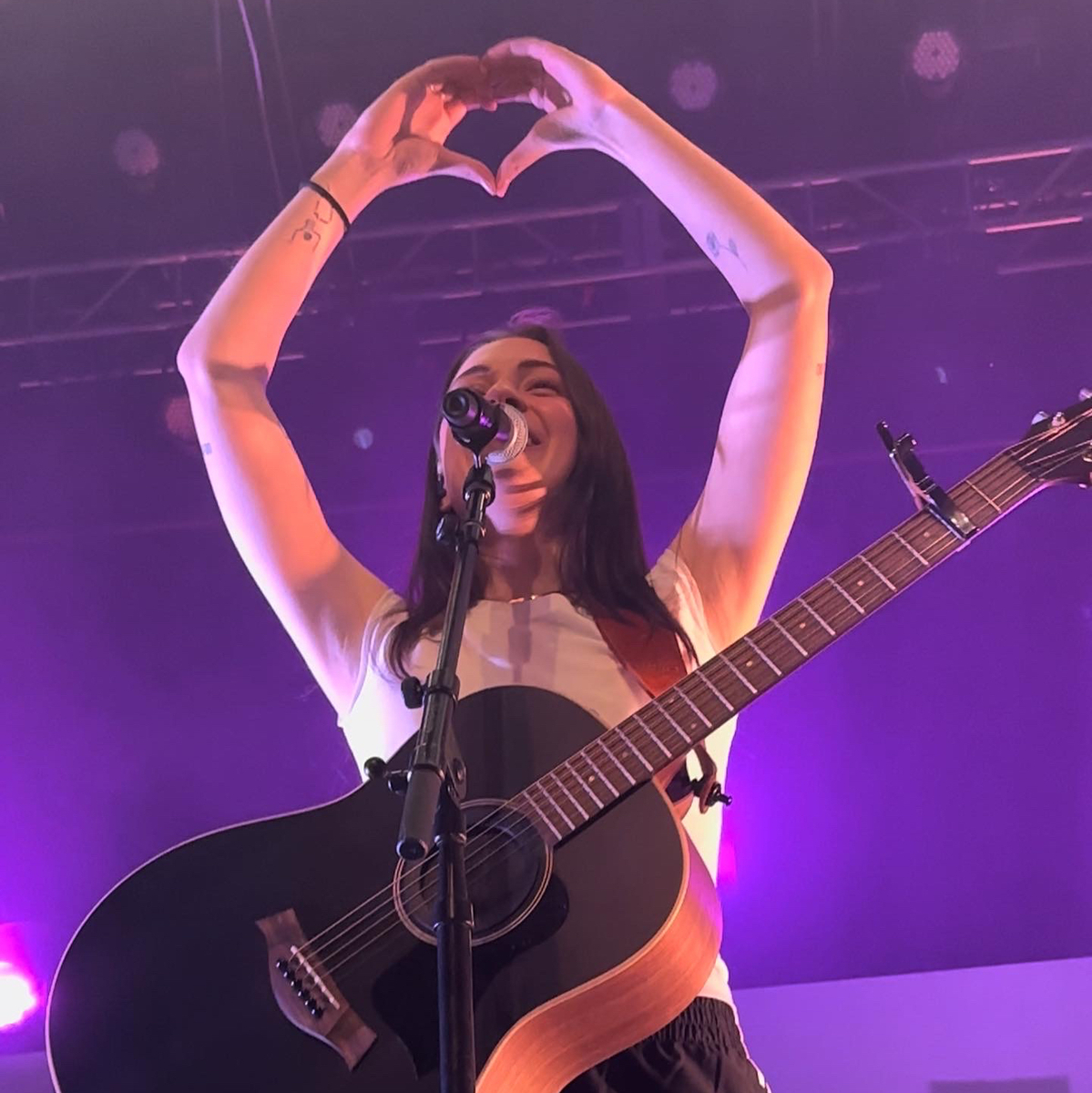 Lizzy McAlpine Concert Photos | Concert Archives