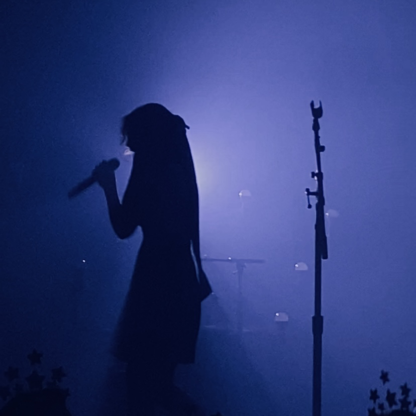 Mar 07, 2023: Gracie Abrams / Tiny Habits at House of Blues Chicago ...