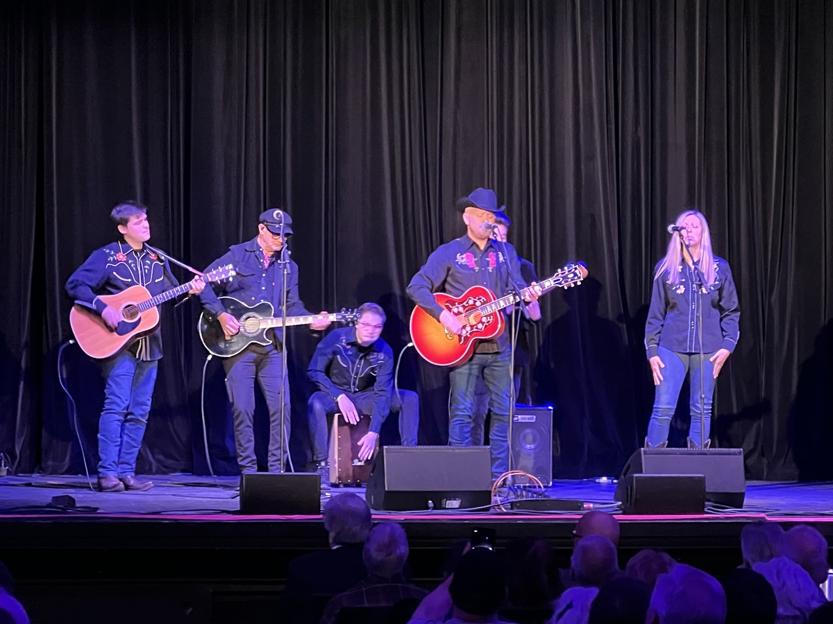 Katy Robinson Concert & Tour History | Concert Archives