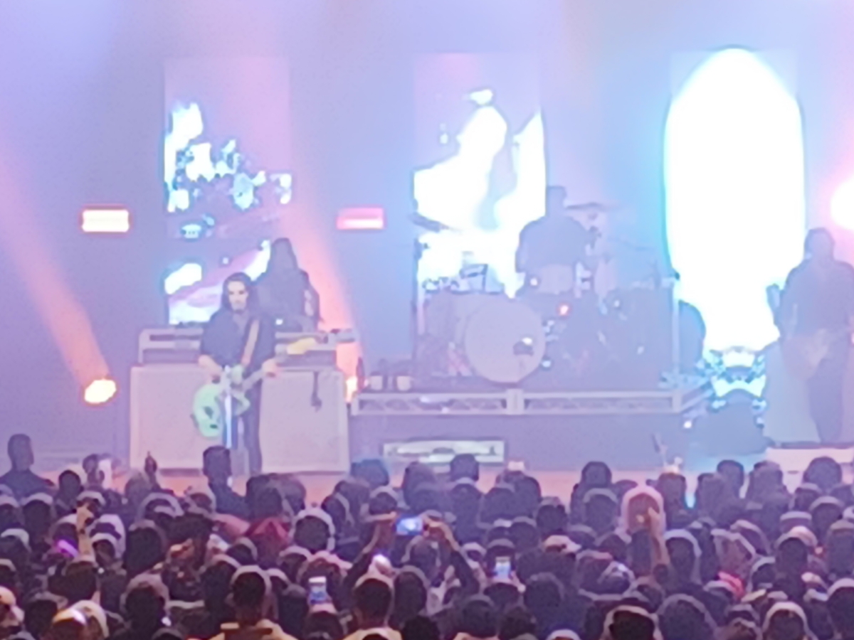 Apr 21, 2023: Placebo / Poppy Jean Crawford at The Salt Shed Chicago ... Apr 21, 2023: Placebo / Poppy Jean Crawford at The Salt Shed Chicago ...