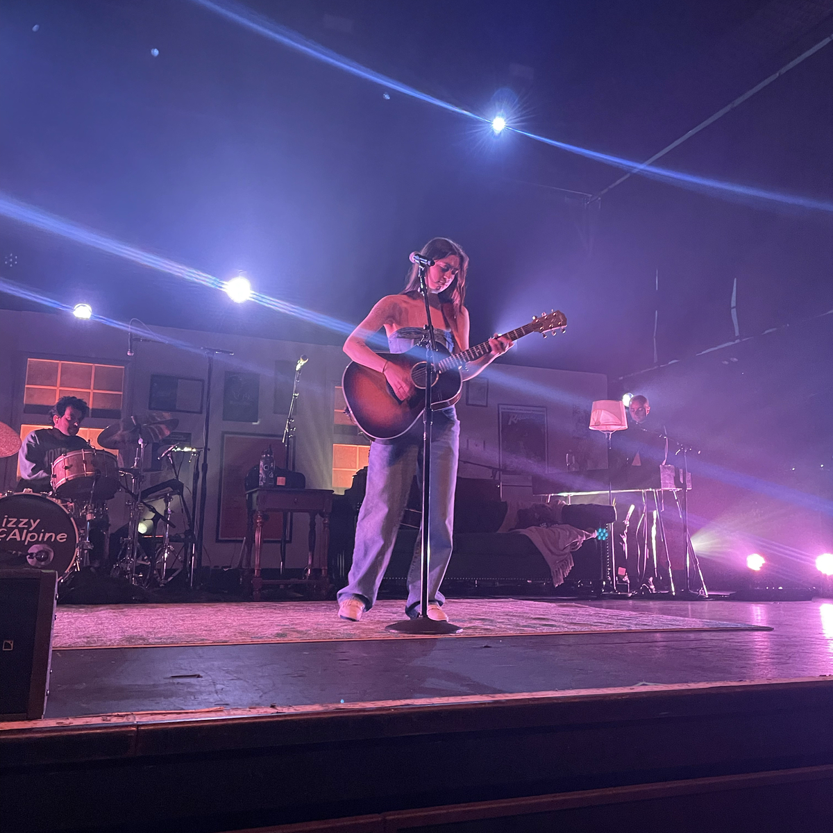 Lizzy McAlpine Concert Photos | Concert Archives