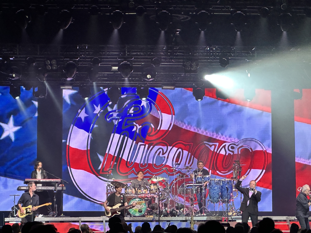 Chicago Concert & Tour History (Updated for 2023) | Concert Archives