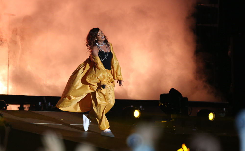 Rihanna Concert & Tour History (Updated for 2023) | Concert Archives