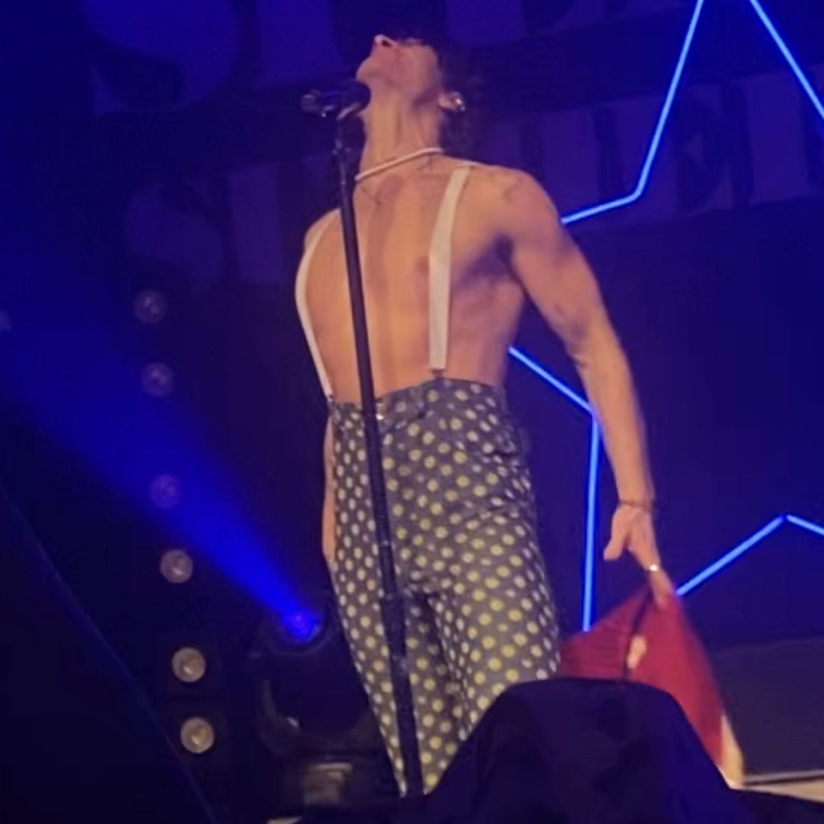 Michael Minelli Concert & Tour History | Concert Archives