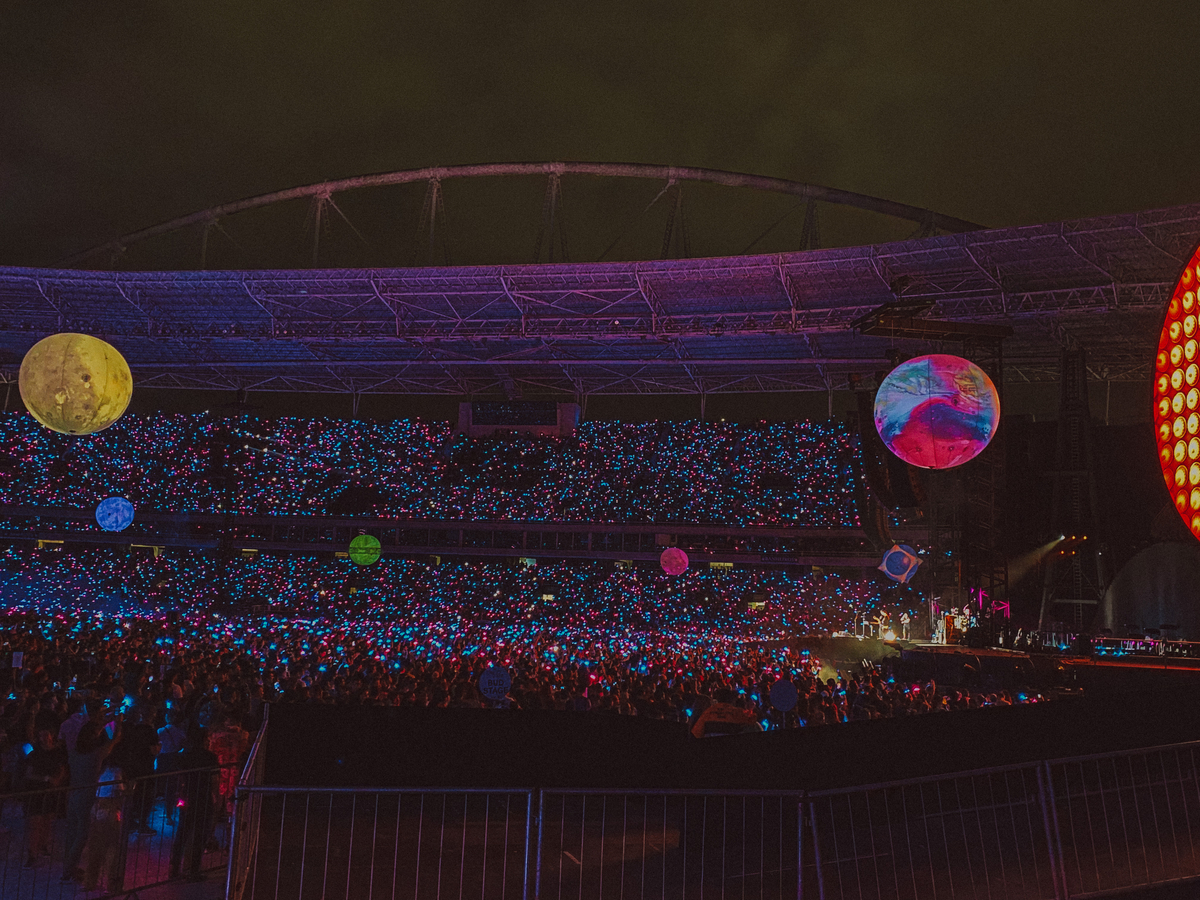 Mar 28, 2023: Coldplay at Estádio Olímpico Nilton Santos Rio de Janeiro ...