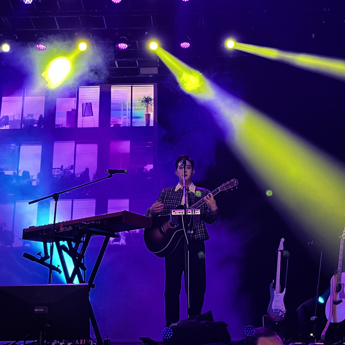 The Rose Concert & Tour History (Updated for 2023) | Concert Archives