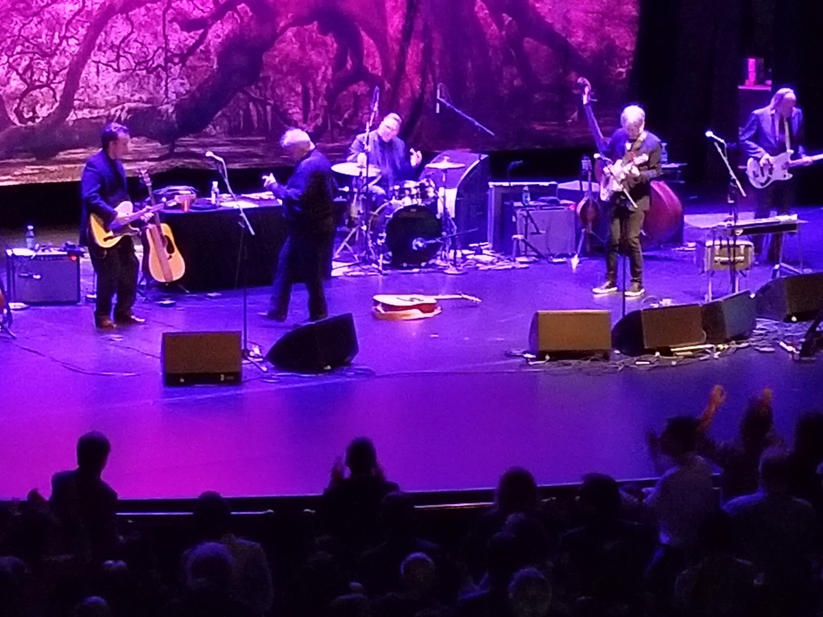 Shannon Shaw Concert & Tour History | Concert Archives