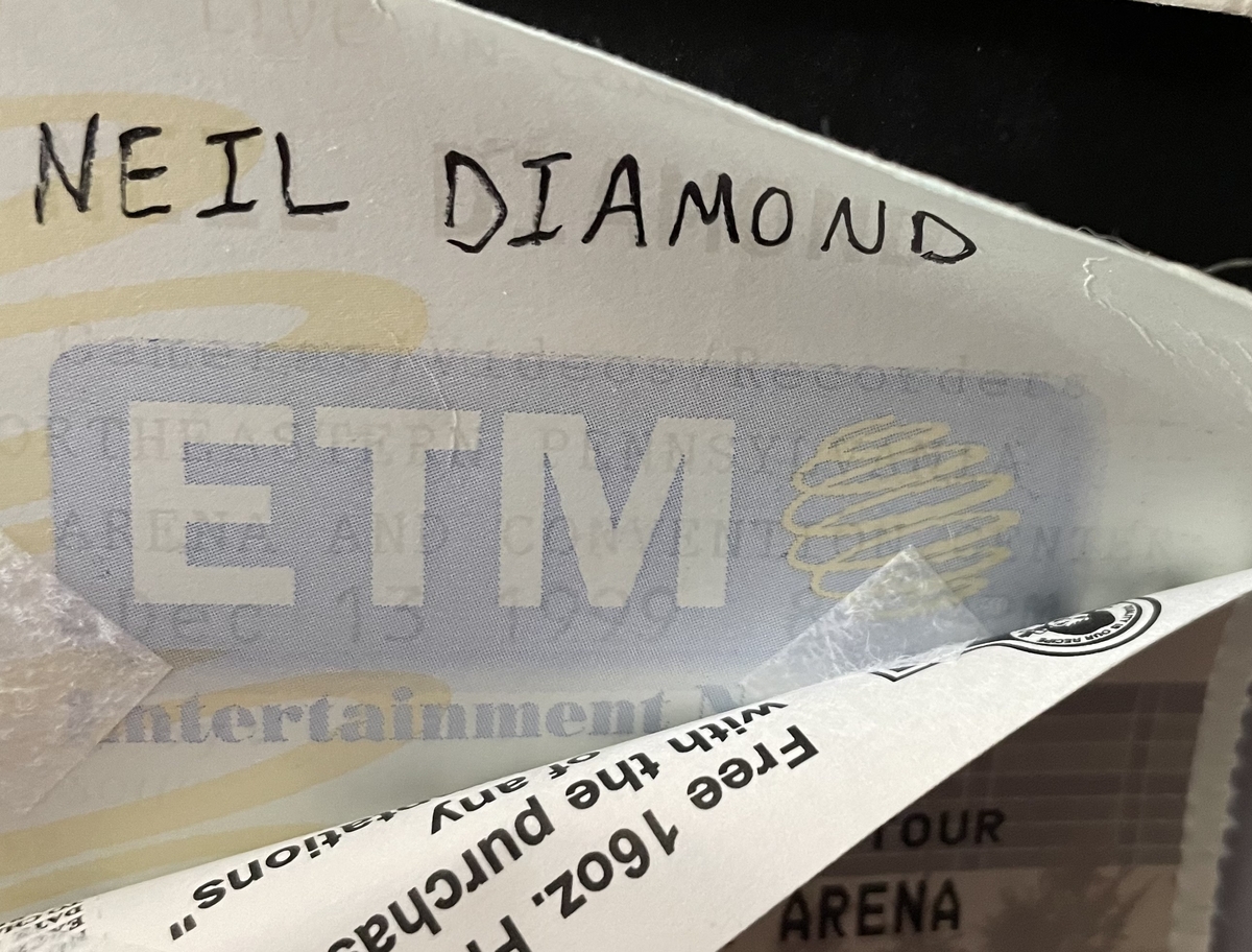 Neil Diamond Concert & Tour History (Updated for 2024) | Concert Archives