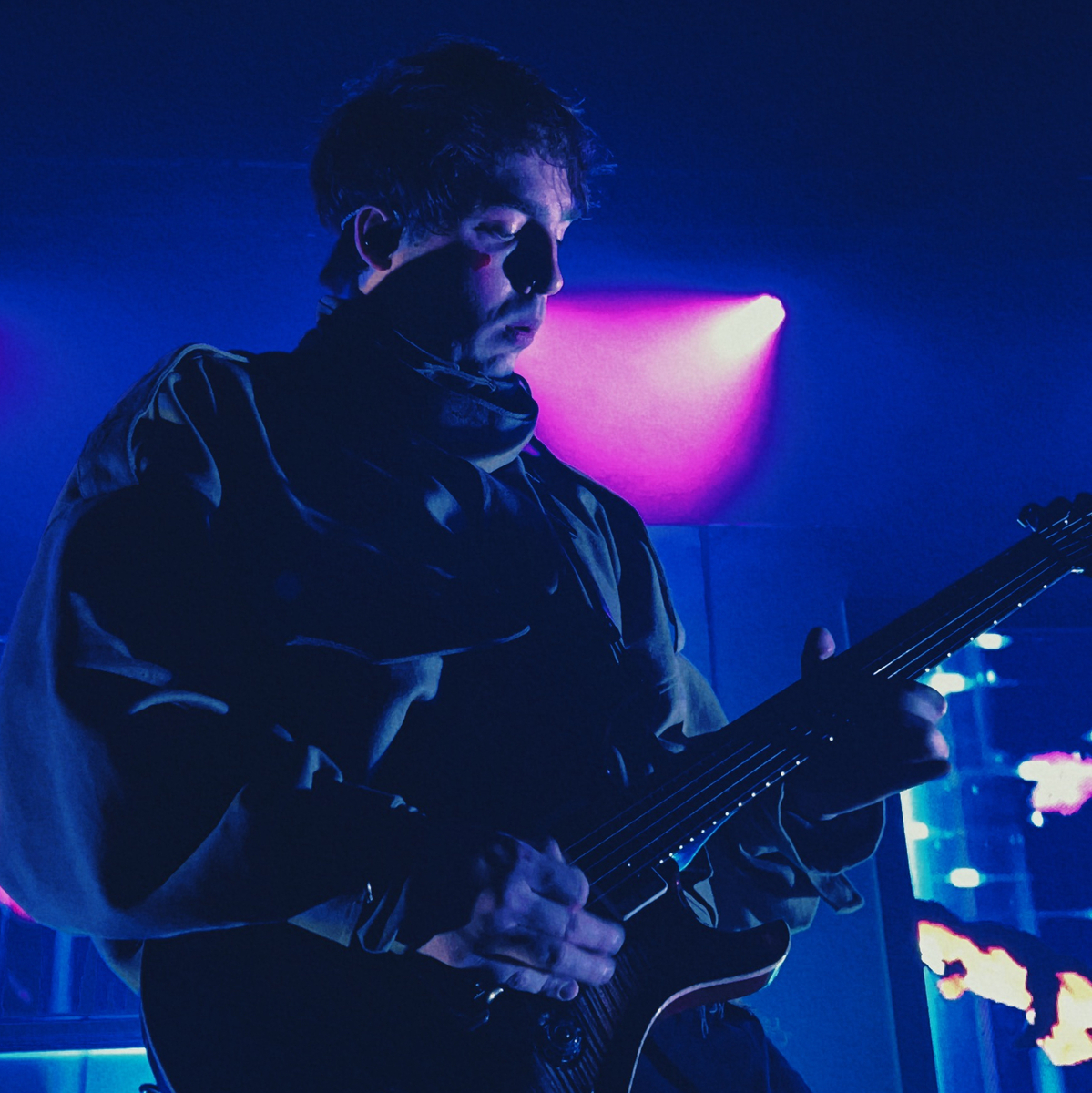 Elliot Lee Concert & Tour History (Updated for 2023) | Concert Archives