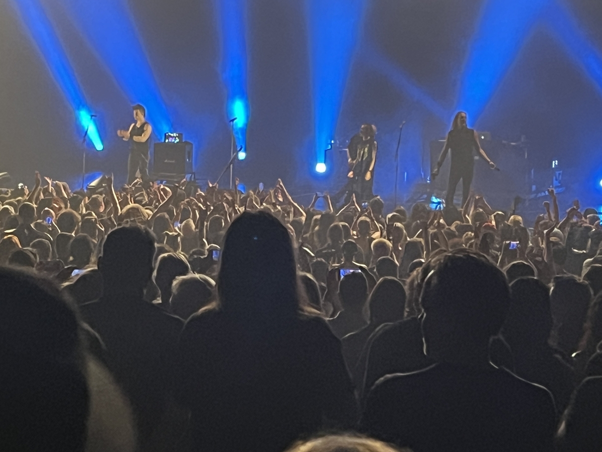 Jun 02, 2023: The Sisters of Mercy at Kings Theatre New York, New York ...