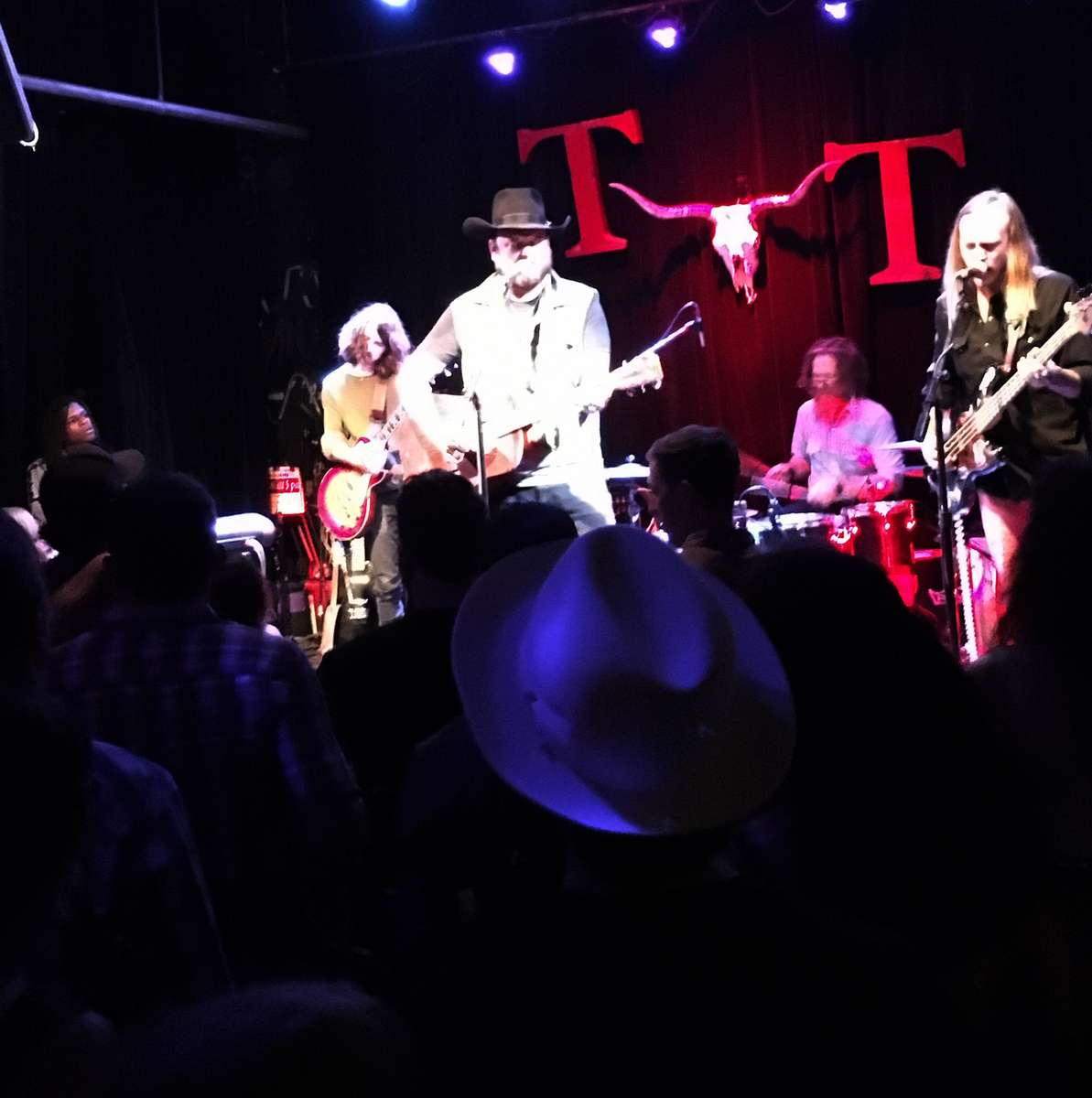 Paul Cauthen Concert & Tour History (Updated for 2023) | Concert Archives