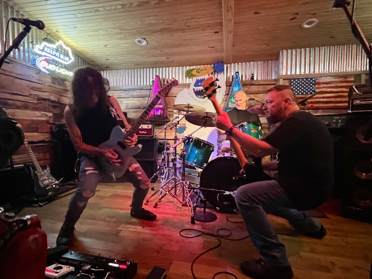 Jonny D & Uncovered Concert & Tour History | Concert Archives