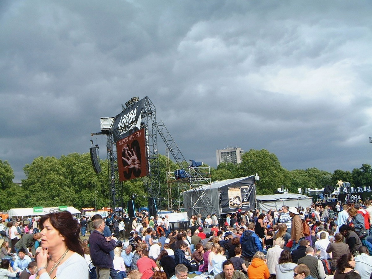 Brian may & Andrea Corr Concert & Tour History | Concert Archives