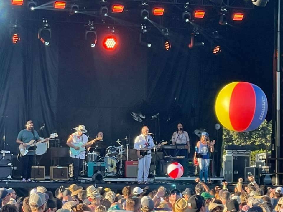 Men At Work Concert & Tour History (Updated for 2023) | Concert Archives