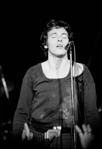 Bruce Springsteen's 1977 Concert & Tour History | Concert Archives