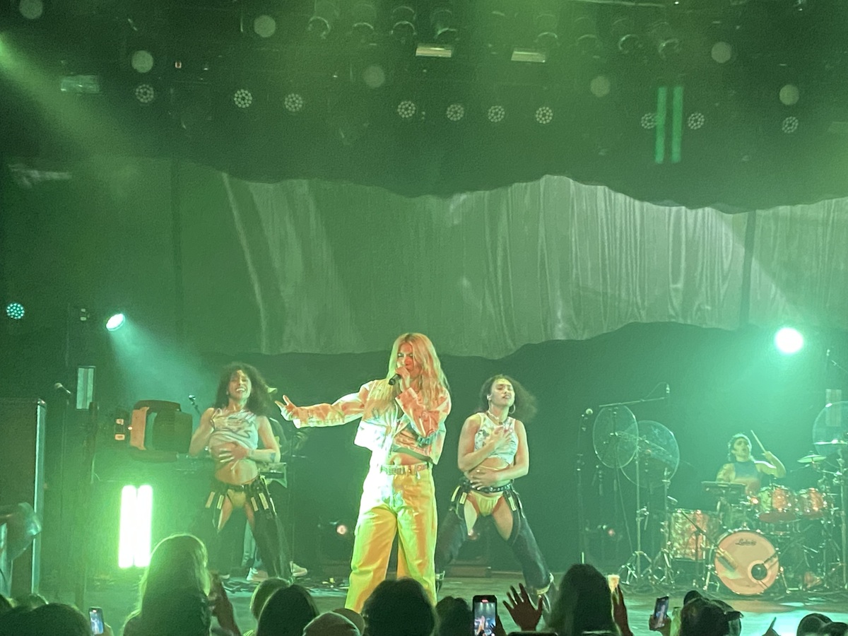 May 28, 2023: Hayley Kiyoko / Allison Ponthier / ill peach at Théâtre ...