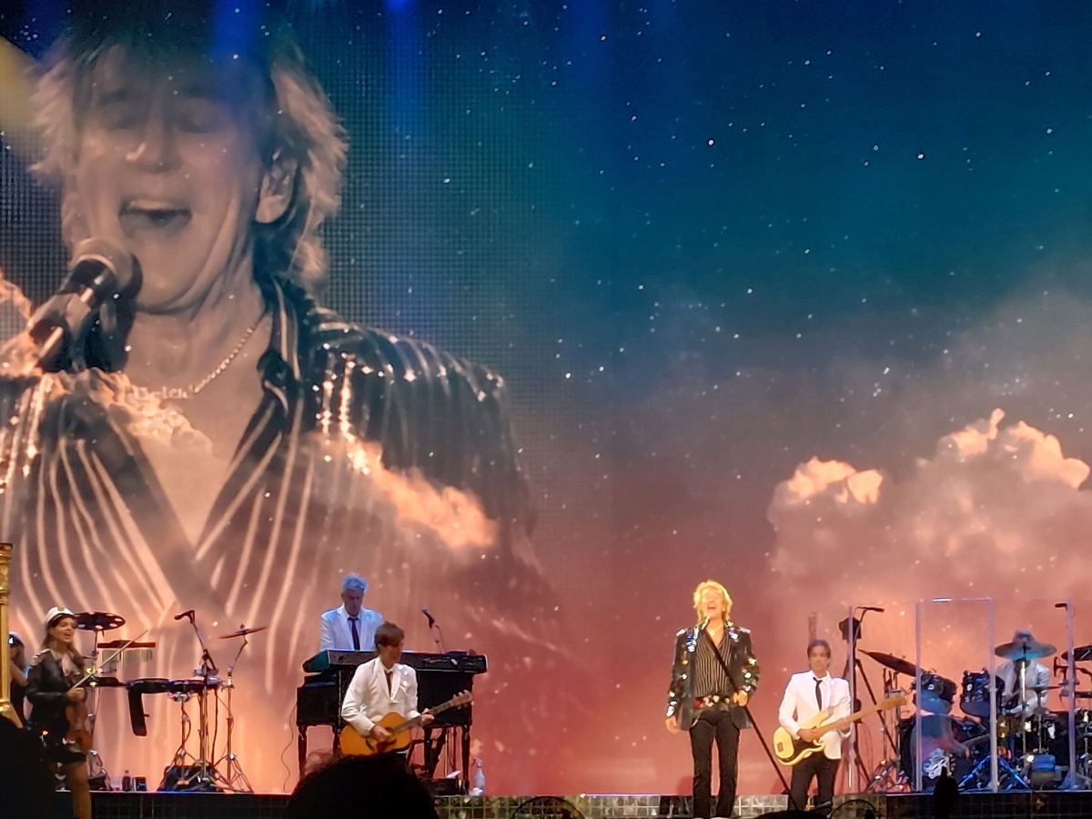 Rod Stewart Concert & Tour History (Updated for 2023) | Concert Archives